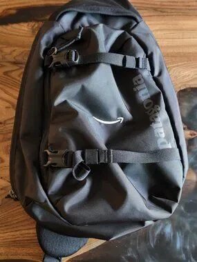 Patagonia | Bags | Patagonia Atom Sling 8l Bag Black | Poshmark